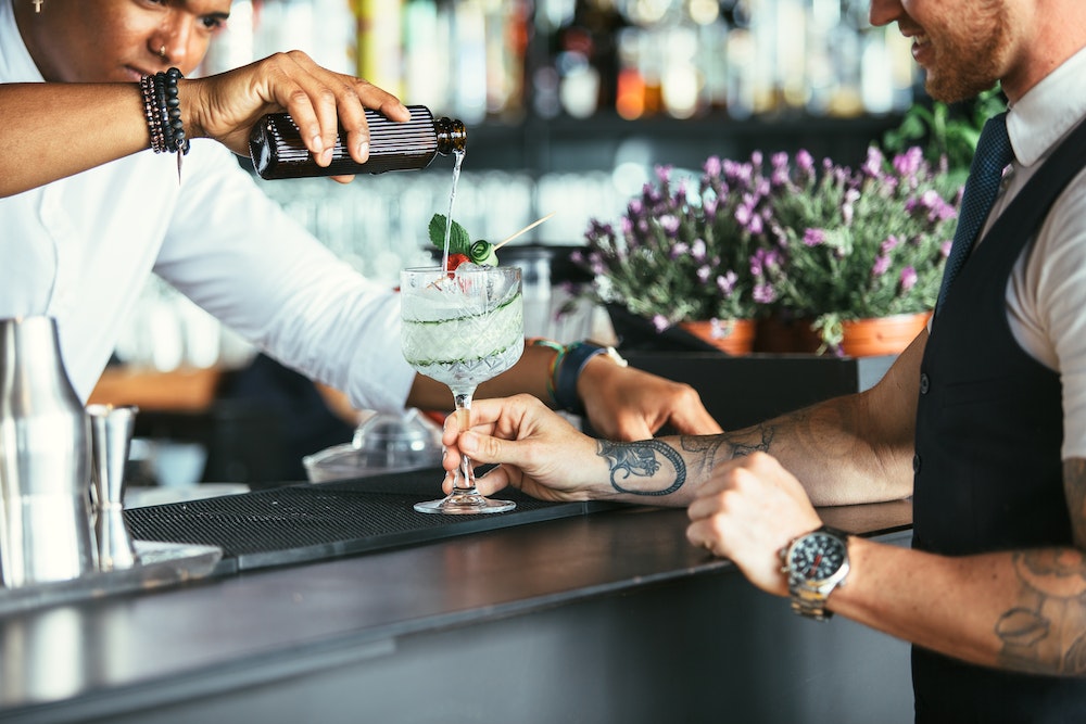 Comment ouvrir un bar rentable dans votre ville ? - Conseils Business